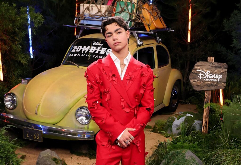 How Malachi Barton Almost Missed His Zombies 4 Transformation - Cluster ...